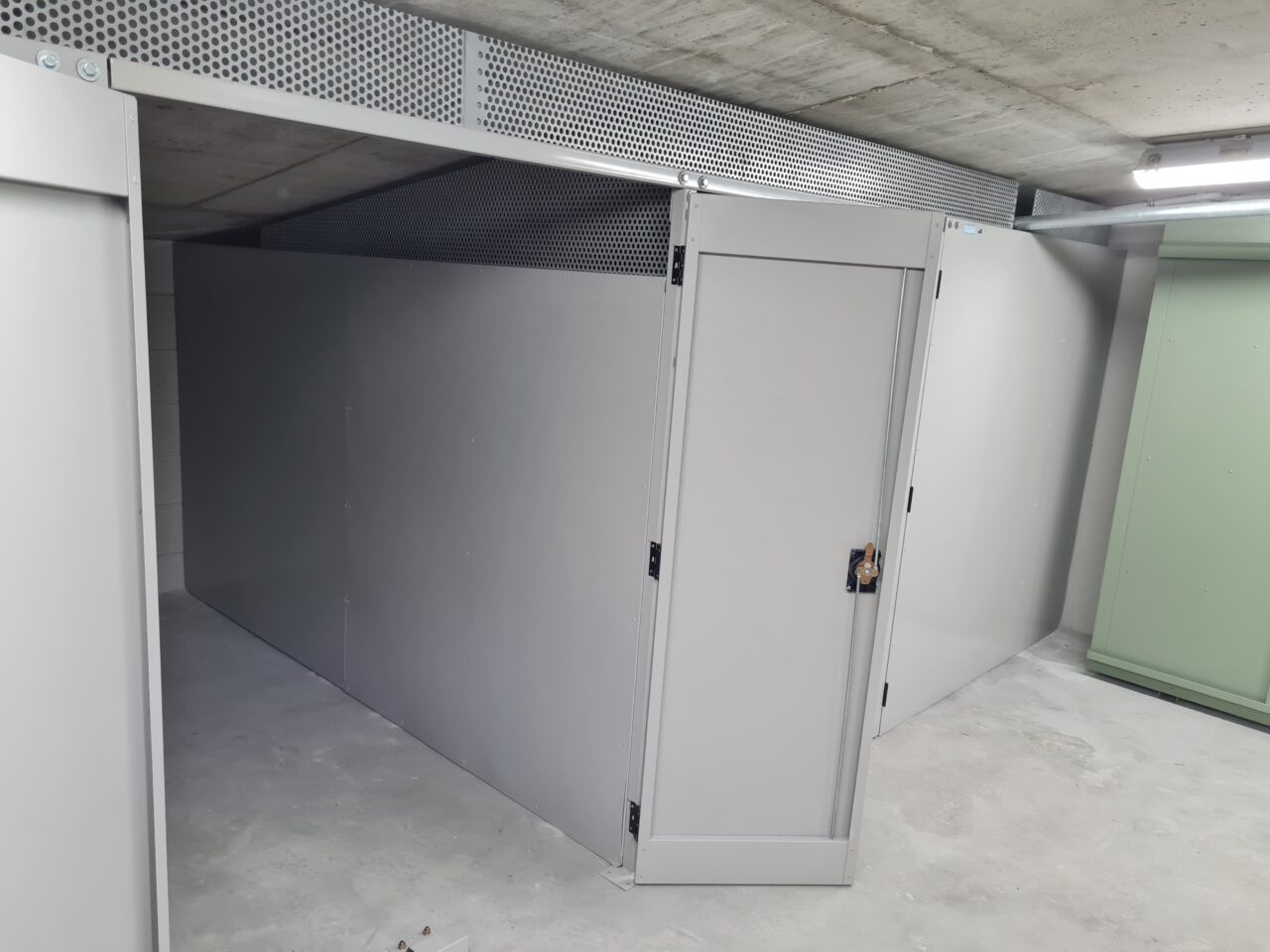 Jaloc Storage Lockers | Smart, secure storage lockers made in NZ